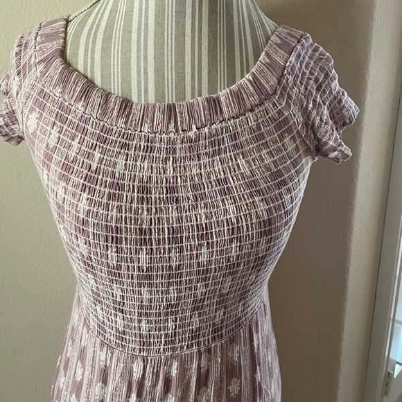 Altar'd State | Dresses | Altard State Dusty Rose Print Short Sleeve ...